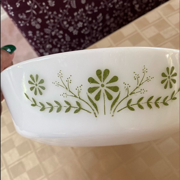 Pyrex | Dining | Pyrex Green Daisy Casserole | Poshmark